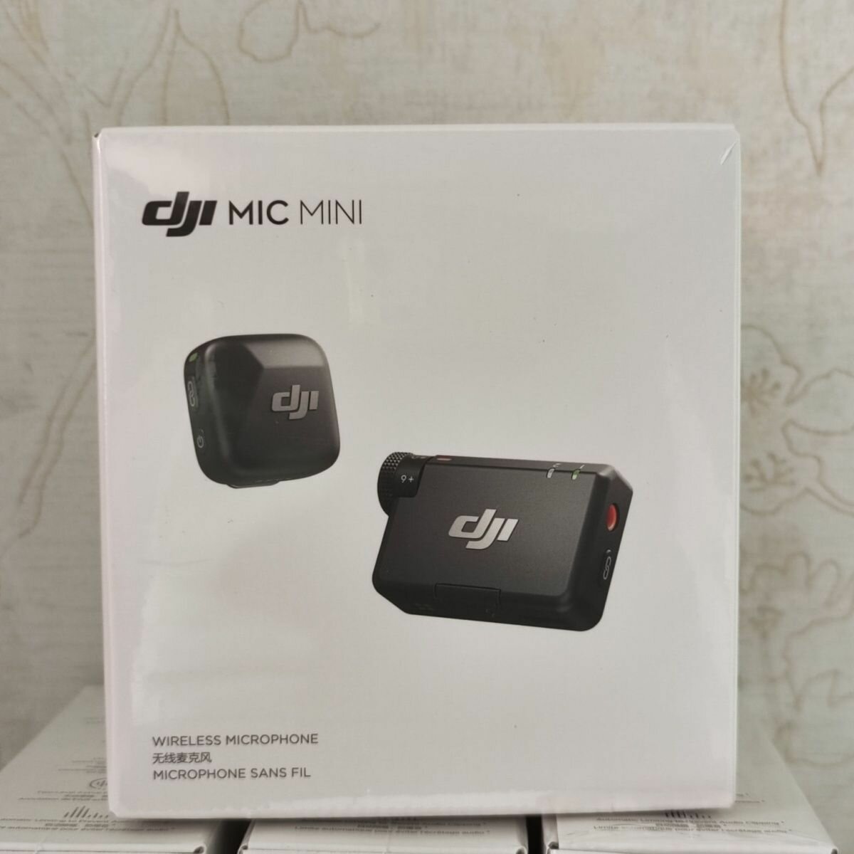 DJI Mic mini Микрофон Apple Lighting/Type-C адаптер