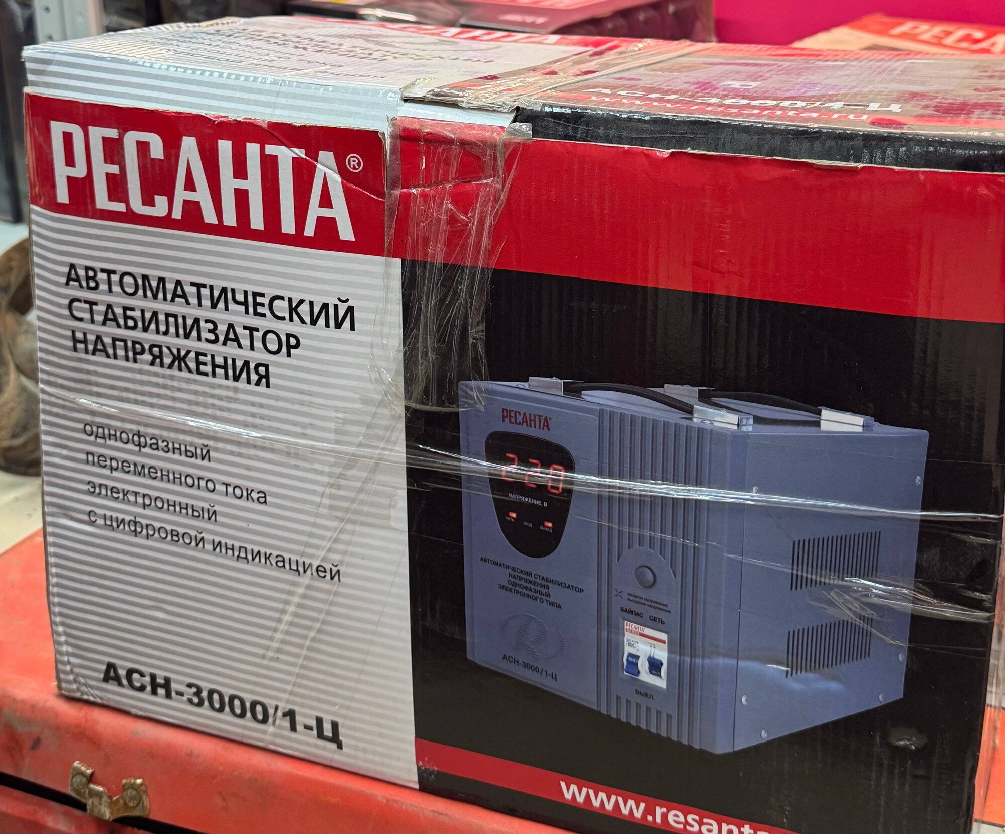 Стабилизатор напряжения однофазный РЕСАНТА АСН-3000/1-Ц