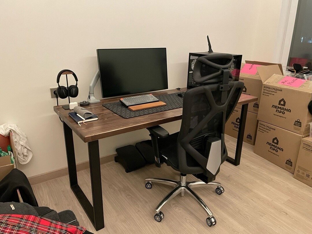 Компьютерный стол из массива дерева , компьютерный стол 170 см