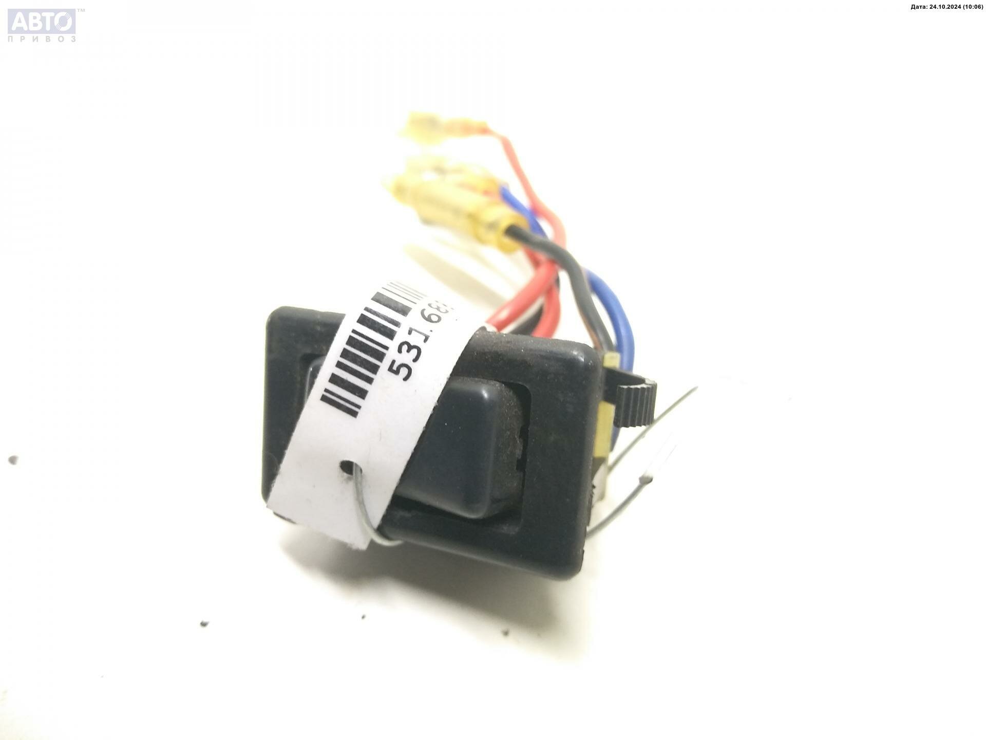 Кнопка стеклоподъемника переднего левого Audi 80 B3 (1987-1992)