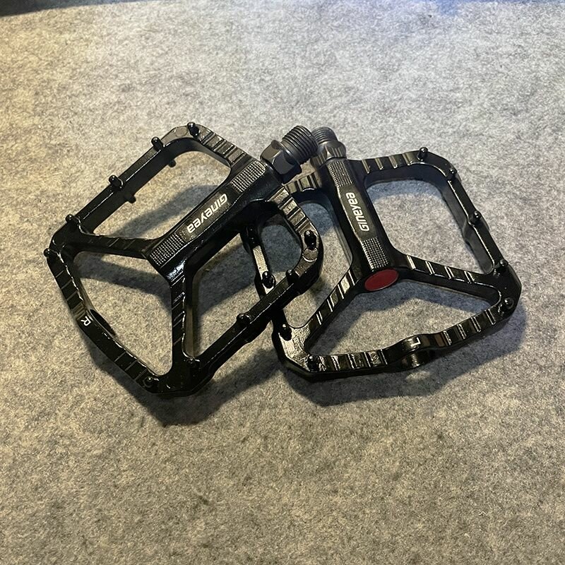 Алюминиевые велосипедные педали GINEYEA 1 пара.