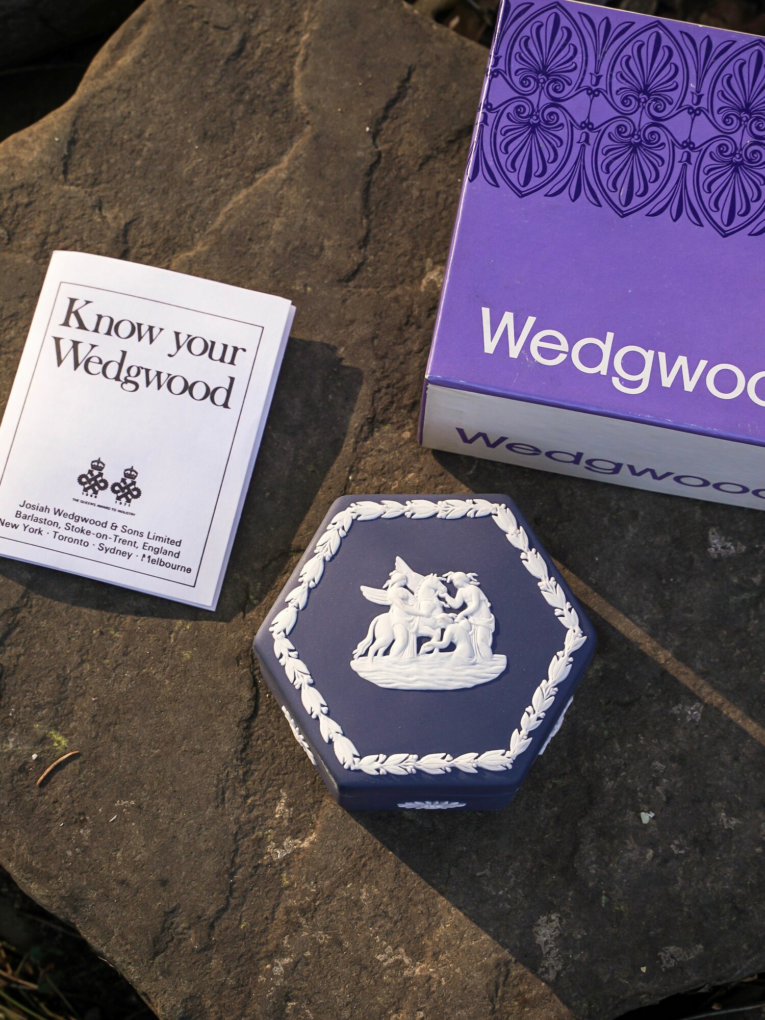 Шкатулка Wedgwood "Купание Пегаса", фарфор, винтаж, Англия, 1978 г