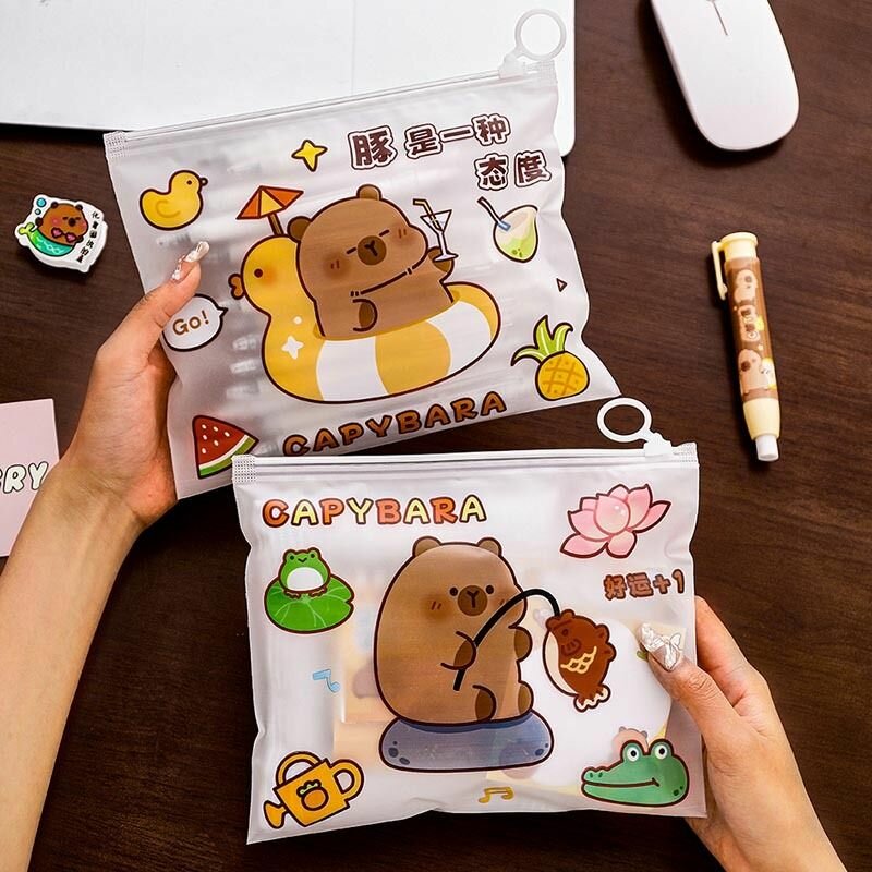 Четыре сумки для студентов по дизайну животных