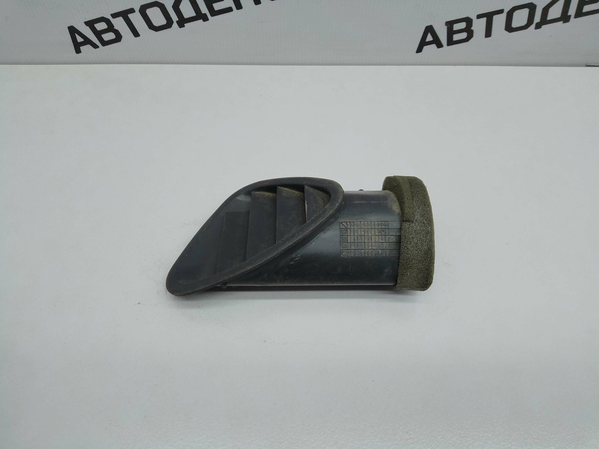 Воздуховод правый Kia Clarus K9A 1997 г.в