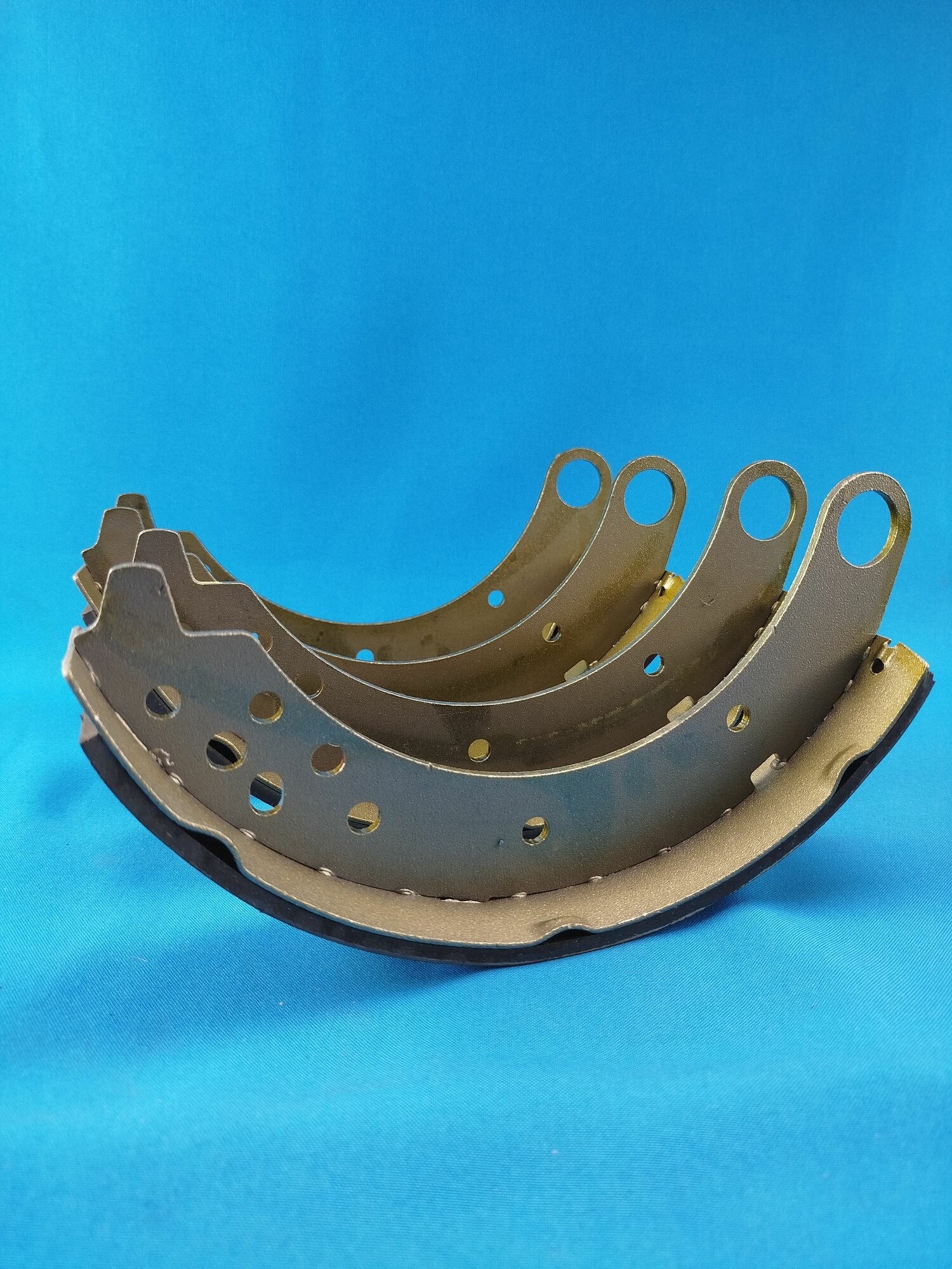 Колодки переднего тормоза "TRIALLI" для а/м УАЗ 469 Профи