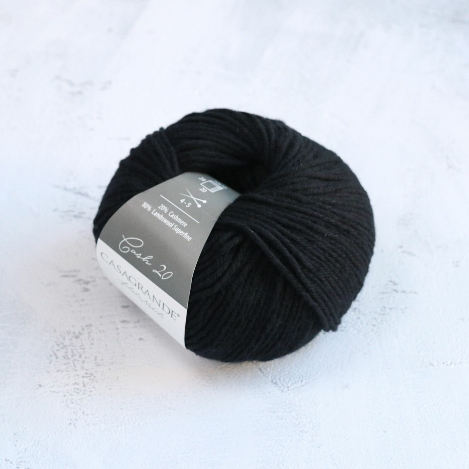 Пряжа для вязания Casagrande Cash 20 (099 Nero) 1 моток 50 г/140м