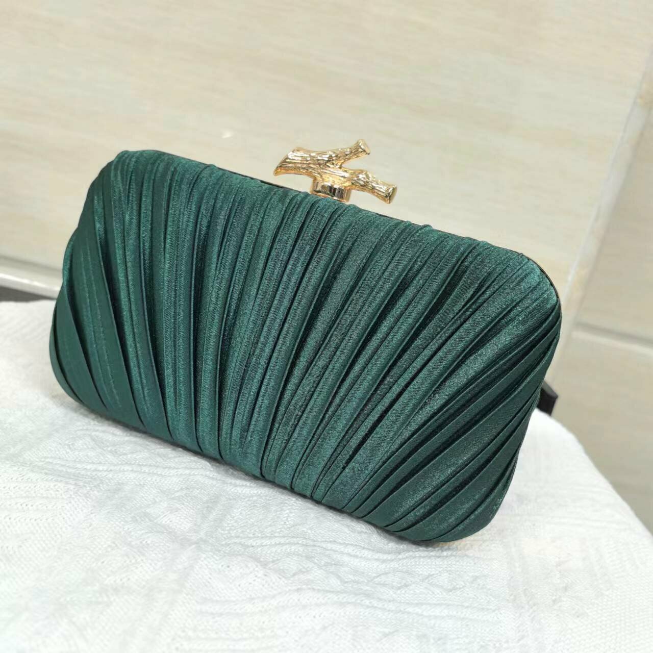 Сумка клатч