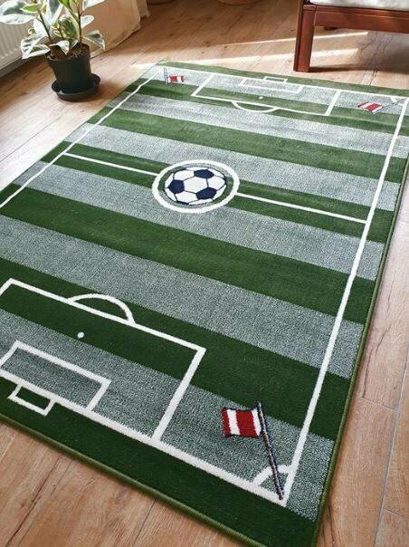 Ковер футбольное поле английской премьер лиги 130х190 см модерн ворс 8 мм 407019