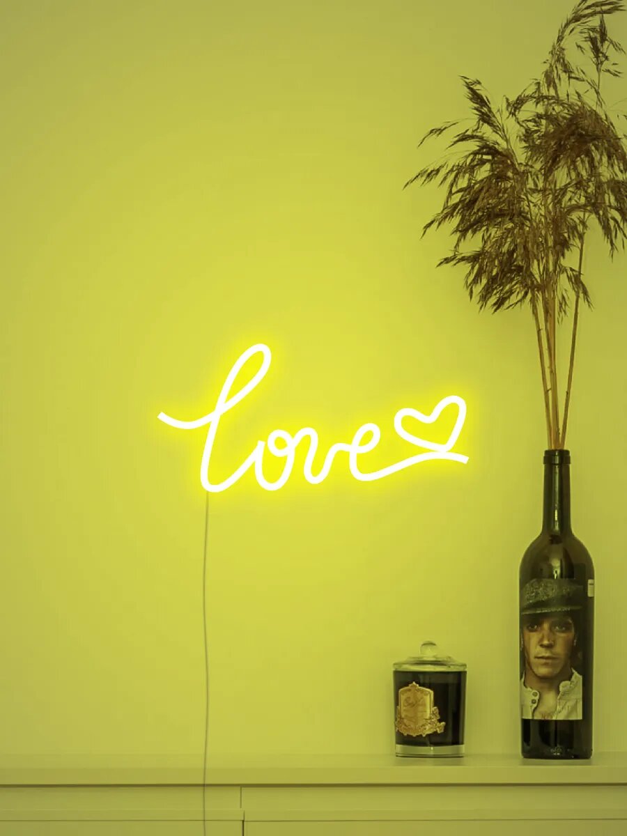 "Love" неоновая лампа, светильник