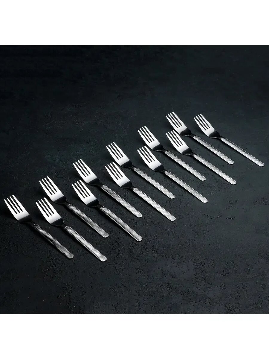 Вилки столовые 12 штук