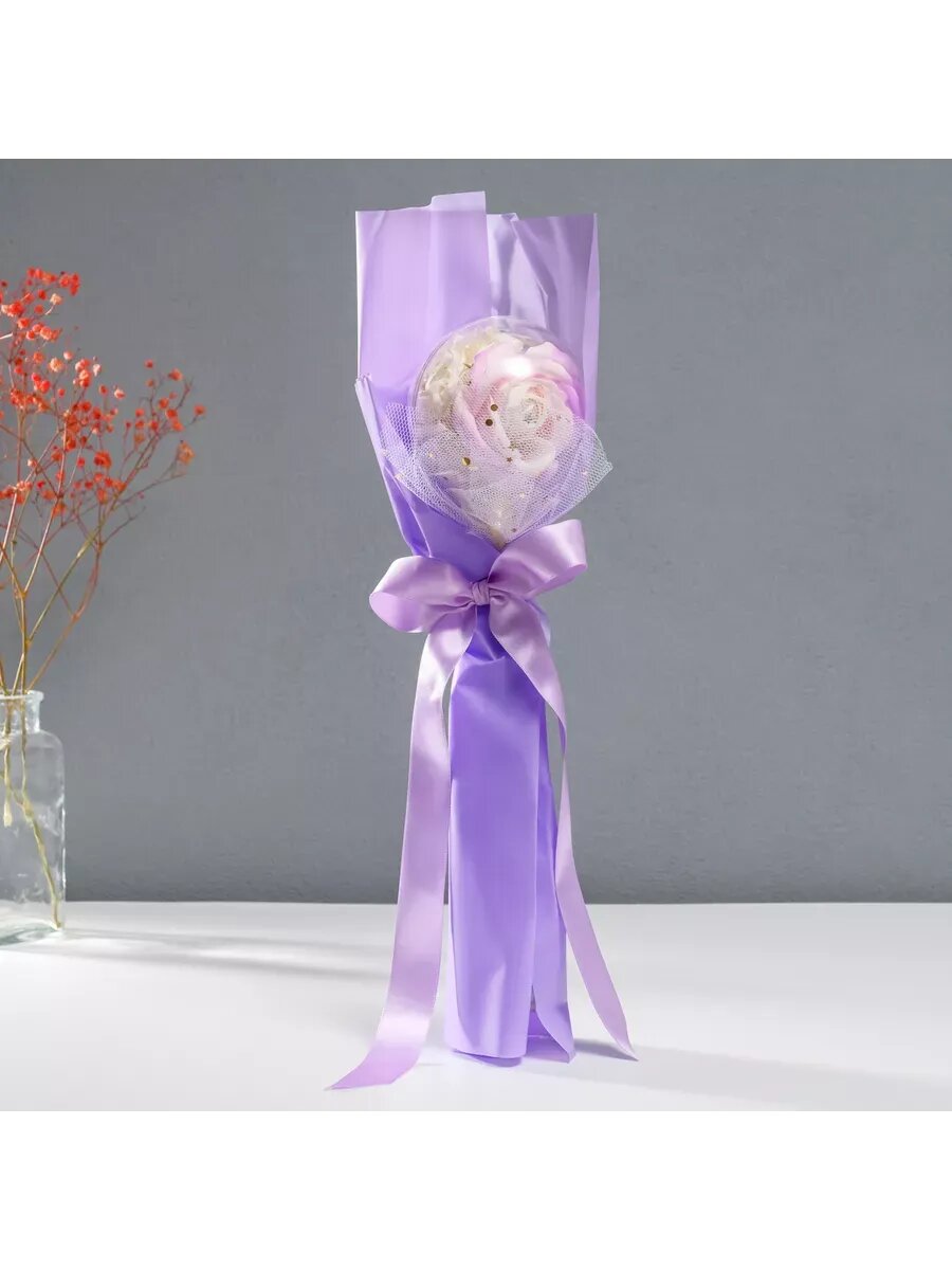 Букет из мыльных лепестков Роза в шарике сирень