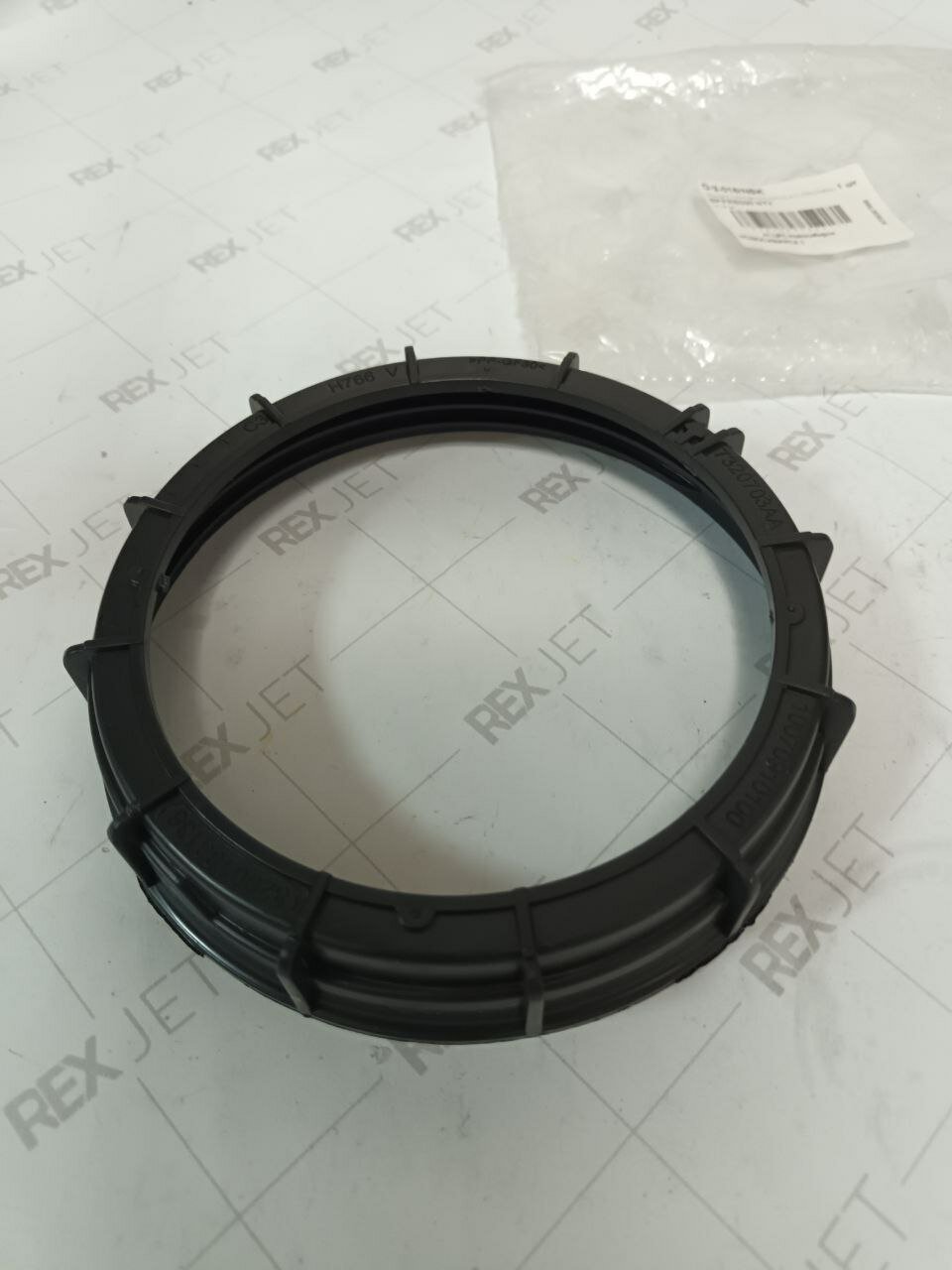 Крышка бензонасоса с прокладкой Renault Logan