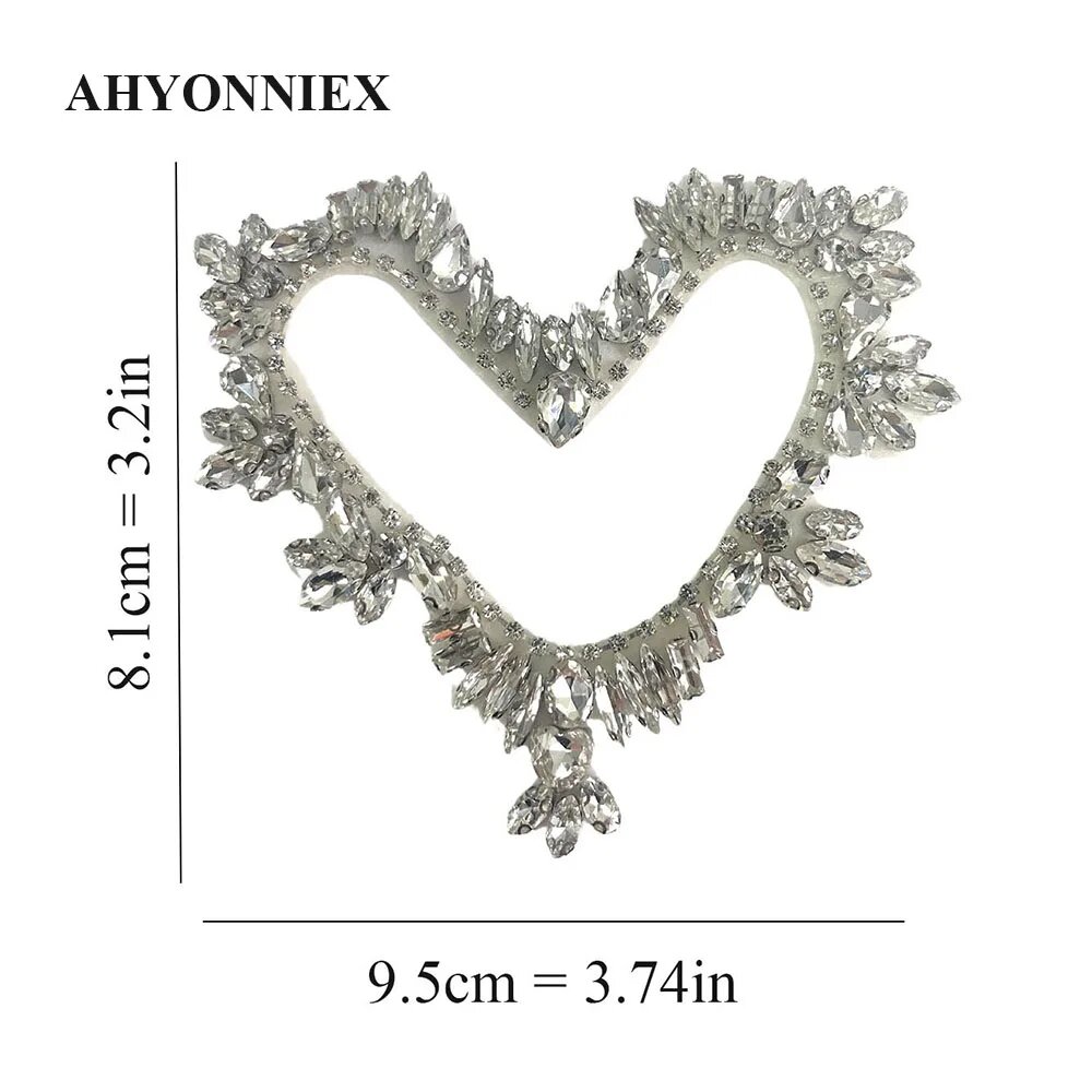 Нашивка сердечко AHYONNIEX, бисер White heart