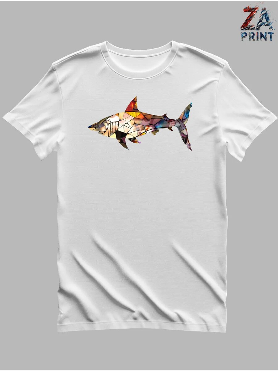 Футболка красочная акула