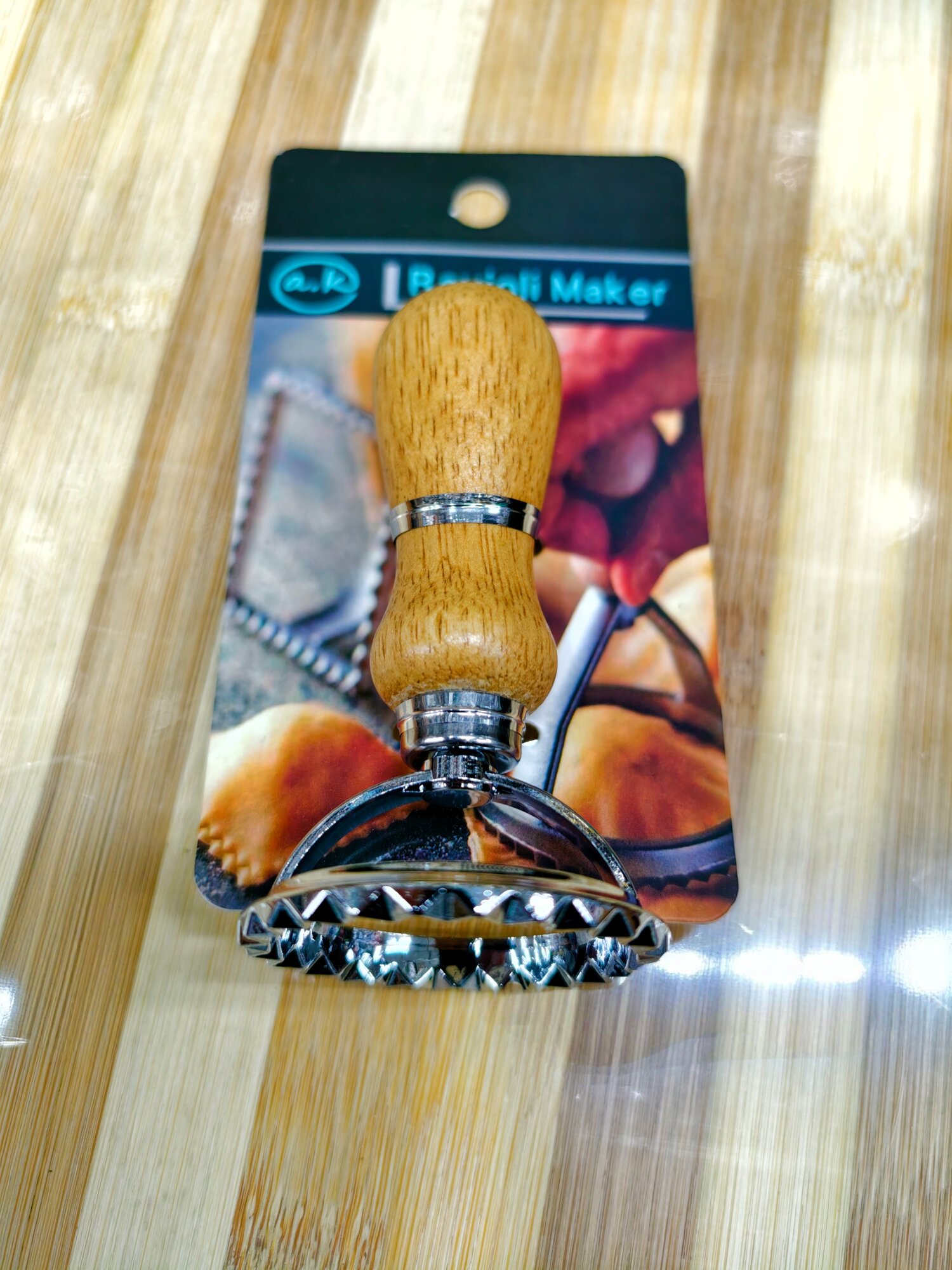 Штампик форма для равиоли , сталь , диаметр 40мм, серебристый