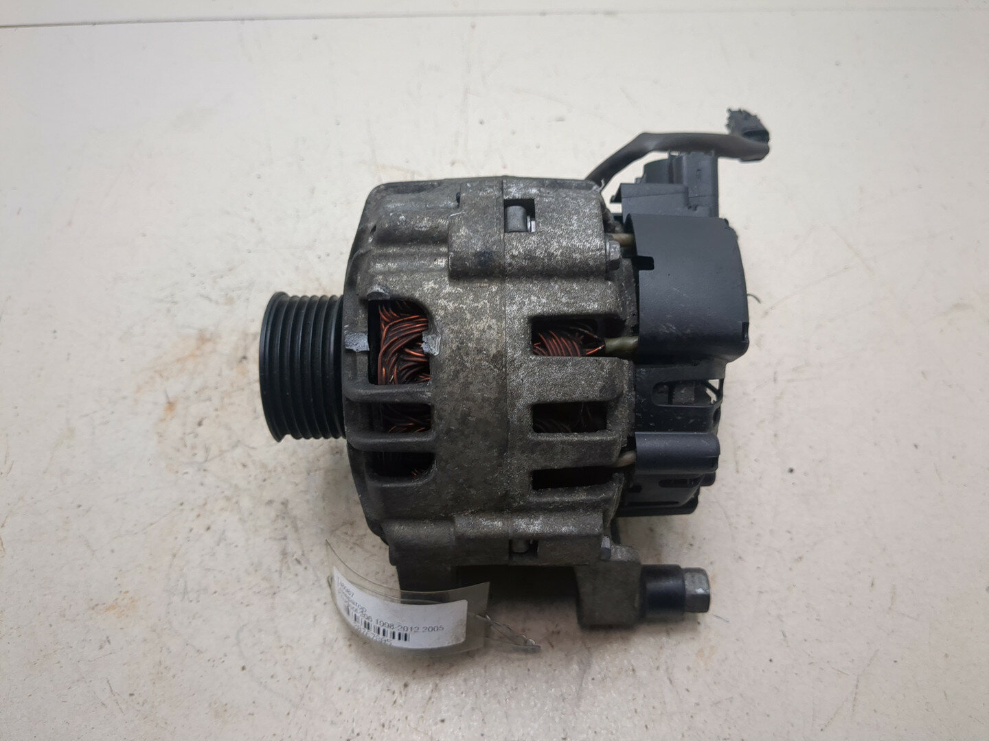 Генератор Peugeot 206 Б/У