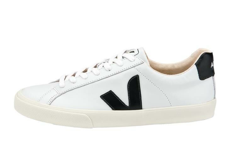 Кеды унисекс VEJA Esplar Leather белые черные для скейтборда, 35 EU