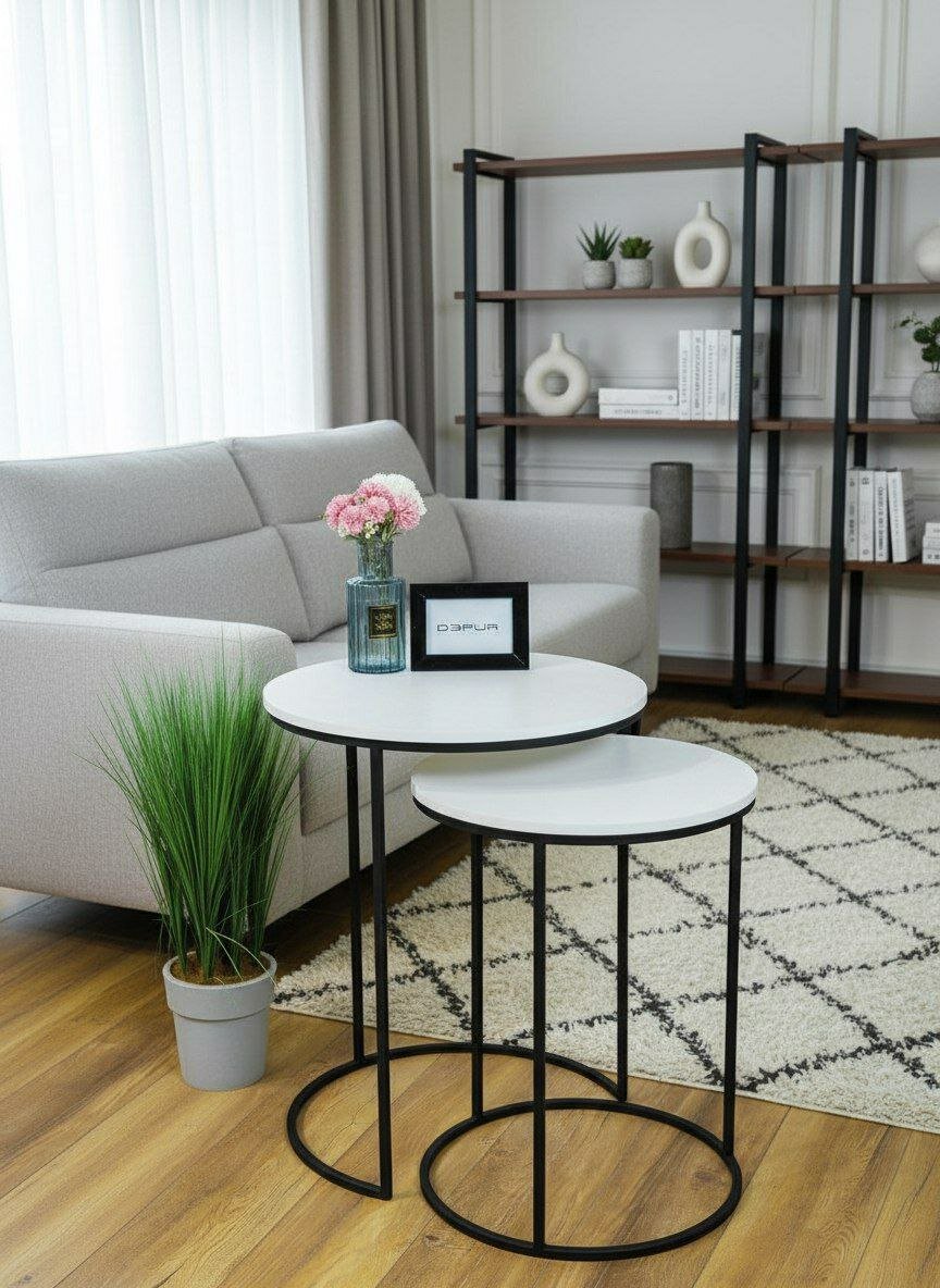 Комплект стильных чайных столиков круглые для гостиной, в офис, прихожую, спальню, в гостиницу, белый с железной ножкой