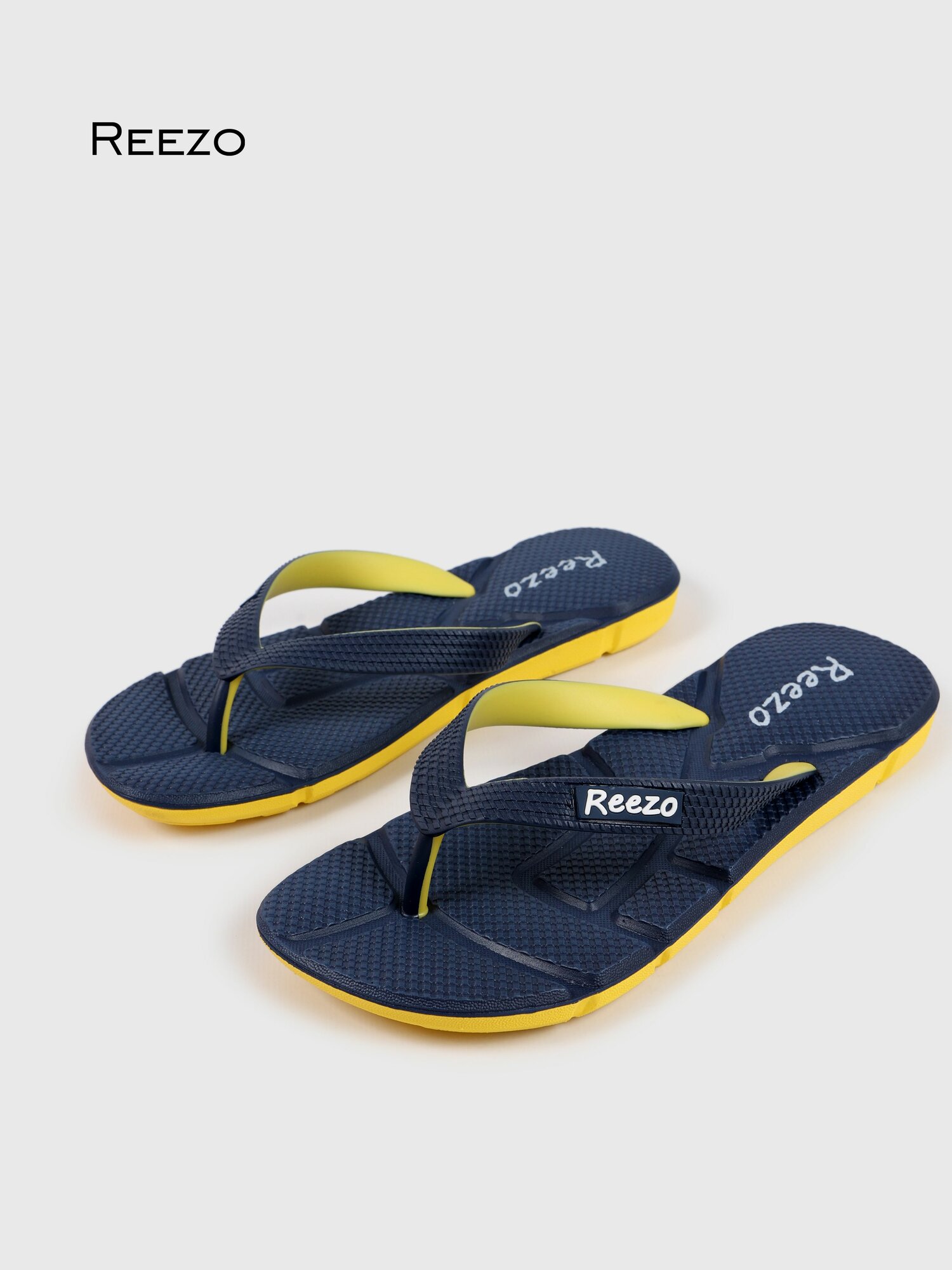 Шлёпанцы Весна-лето 2023