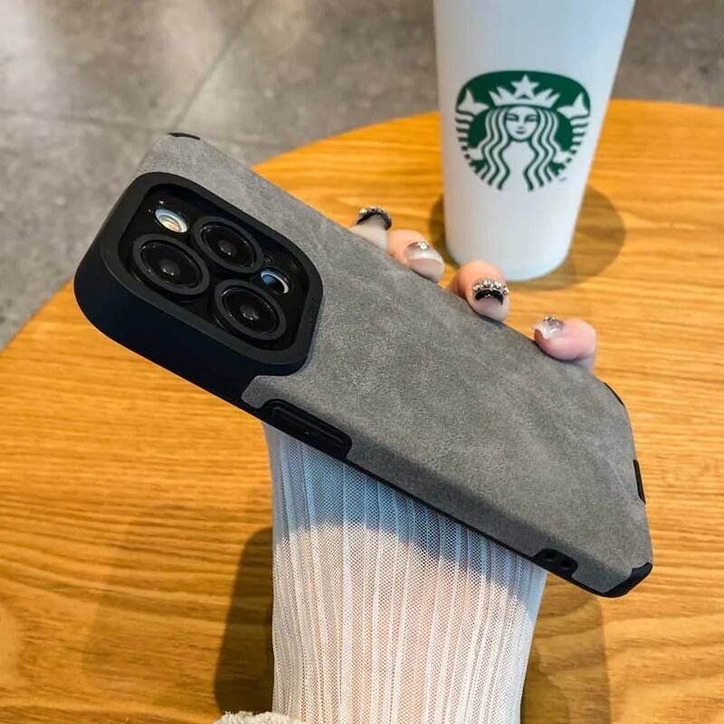 Роскошный матовый чехол из мягкой кожи для iPhone 17 16 15 14 Plus 13 12 11 Pro Max X XR с защитой объектива, противоударный силиконовый чехол Темно-зеленый, Drak Gray, For iPhone 15 Plus