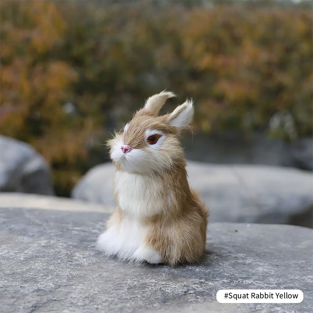 Миниатюрная фигурка Squat Rabbit Yellow из меха, белая