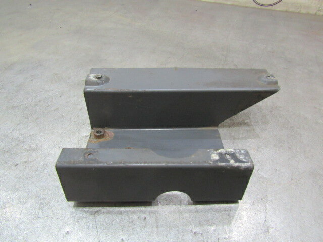 Кронштейн глушителя Renаult Premium