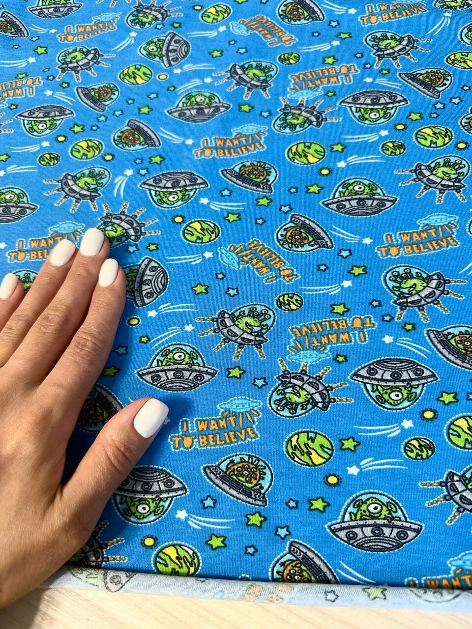 1м. Кулирка с лайкрой кулирная гладь ткань для шитья, плотность 160 (отрез 100*180 см)