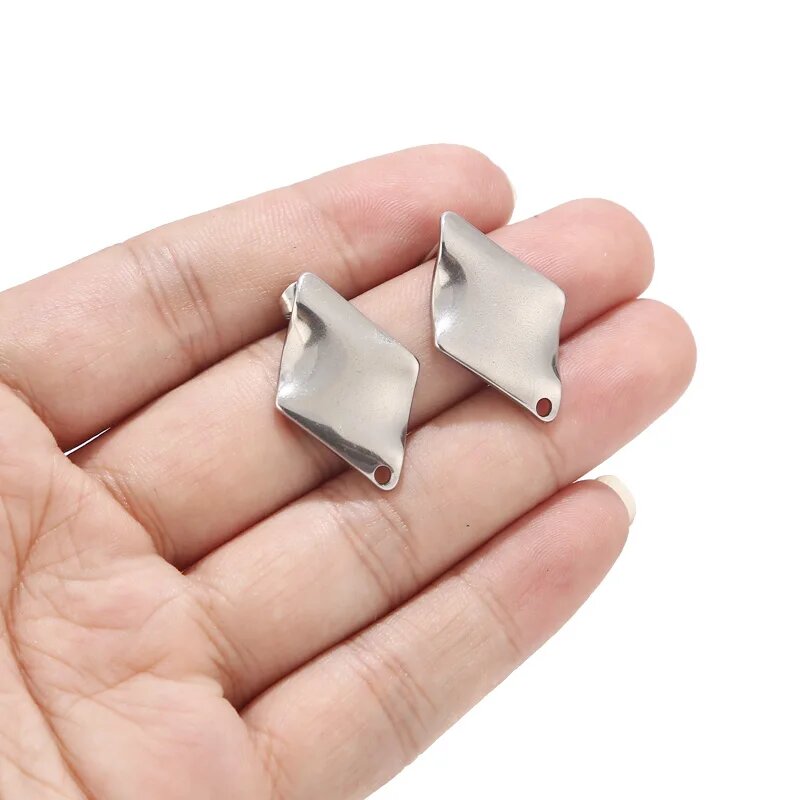 Серьги-гвоздики из нержавеющей стали Touredbeads Steel Rhombus