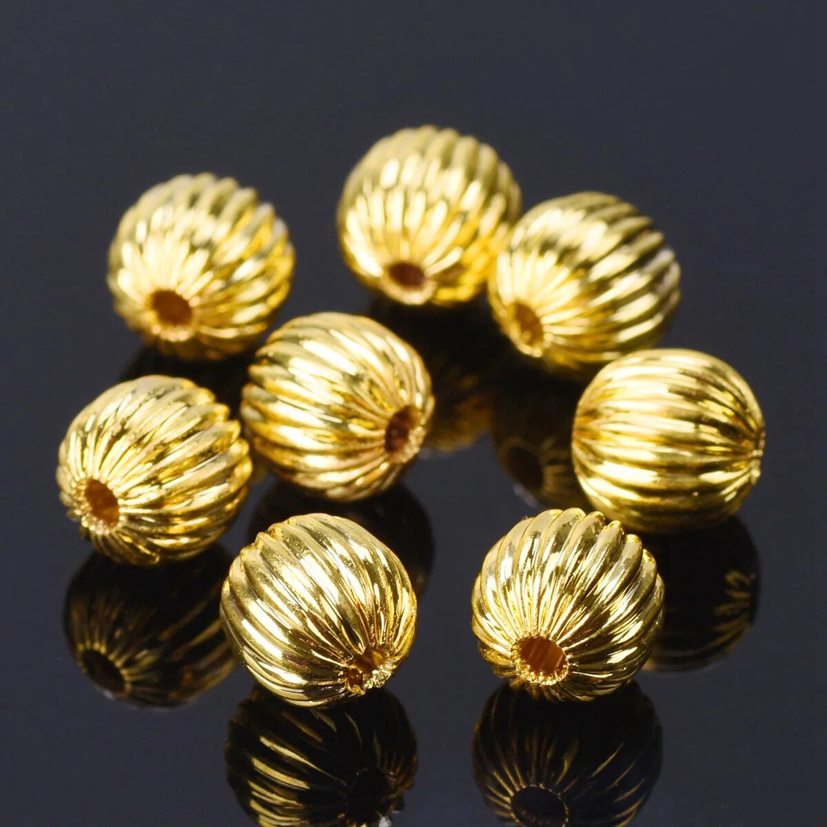 Бусины Dreamzeal латунные круглые золотые/серебряные 4/5/6/8 мм 4mm 100pcs, Gold Color