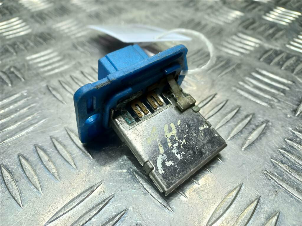 Резистор отопителя (Ежик) Б/У для Hyundai GETZ I (2002—2005) I рестайлинг (2005—2011) 970351C010