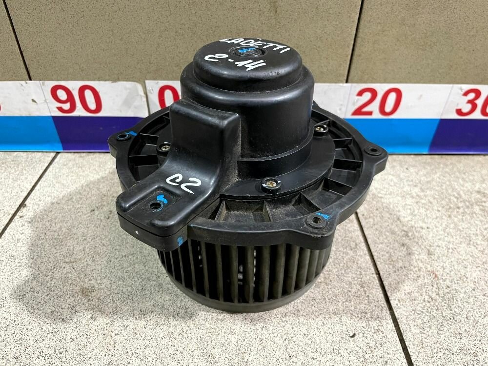 Моторчик отопителя Chevrolet Lacetti