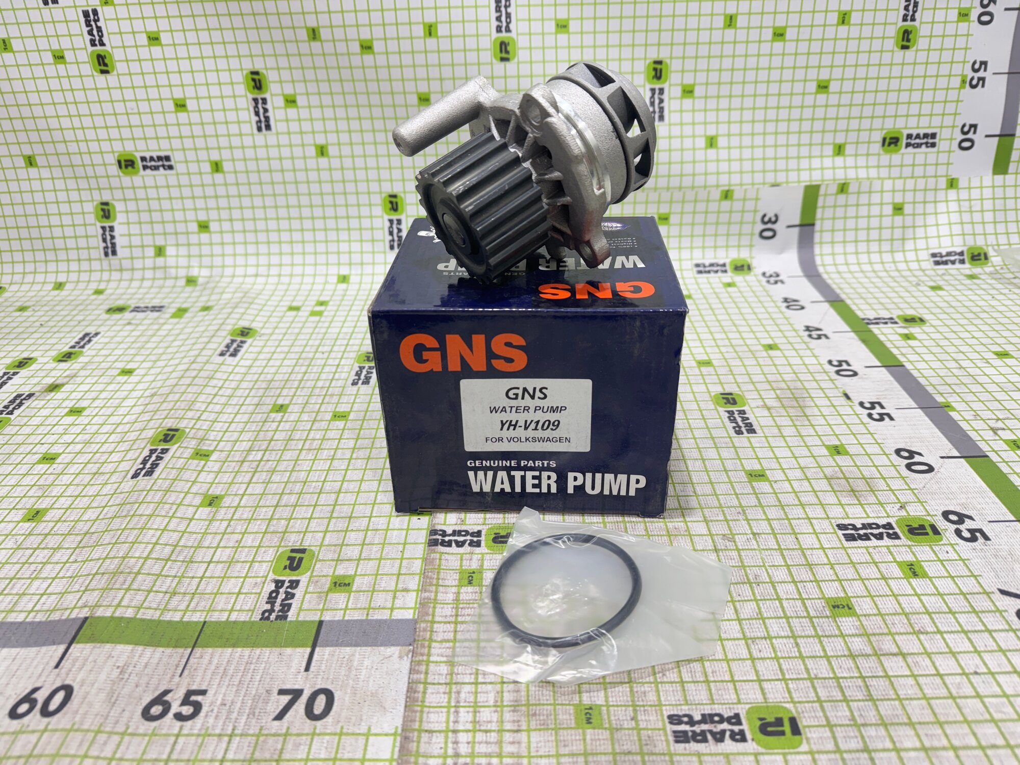 Насос водяной (помпа) для Volkswagen Tiguan