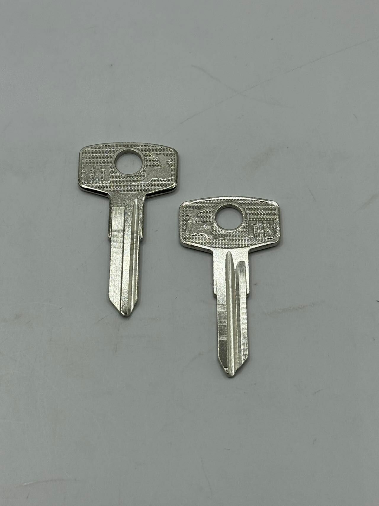 Авто ключ GAZ (ГАЗ) VOL1_VO1S_VOL1R_VOG1L сталь, (2шт