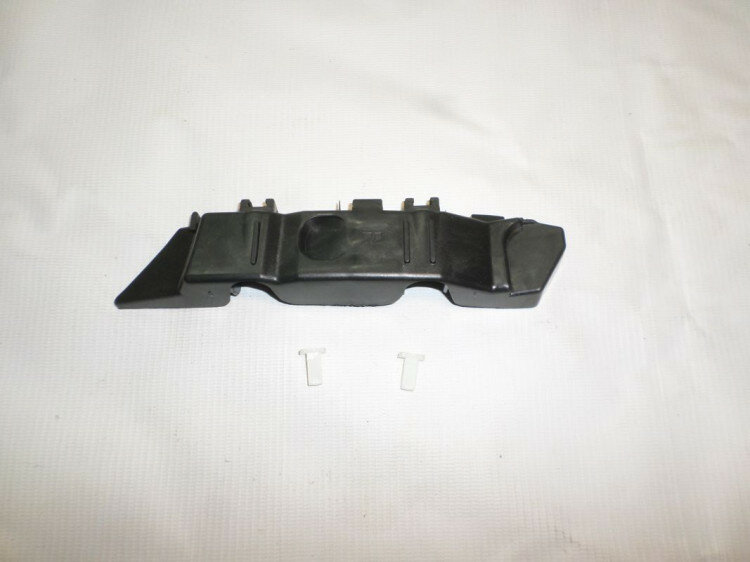 Кронштейн бампера переднего правый 865144Y000 Киа Рио 3 и 4, - Sat