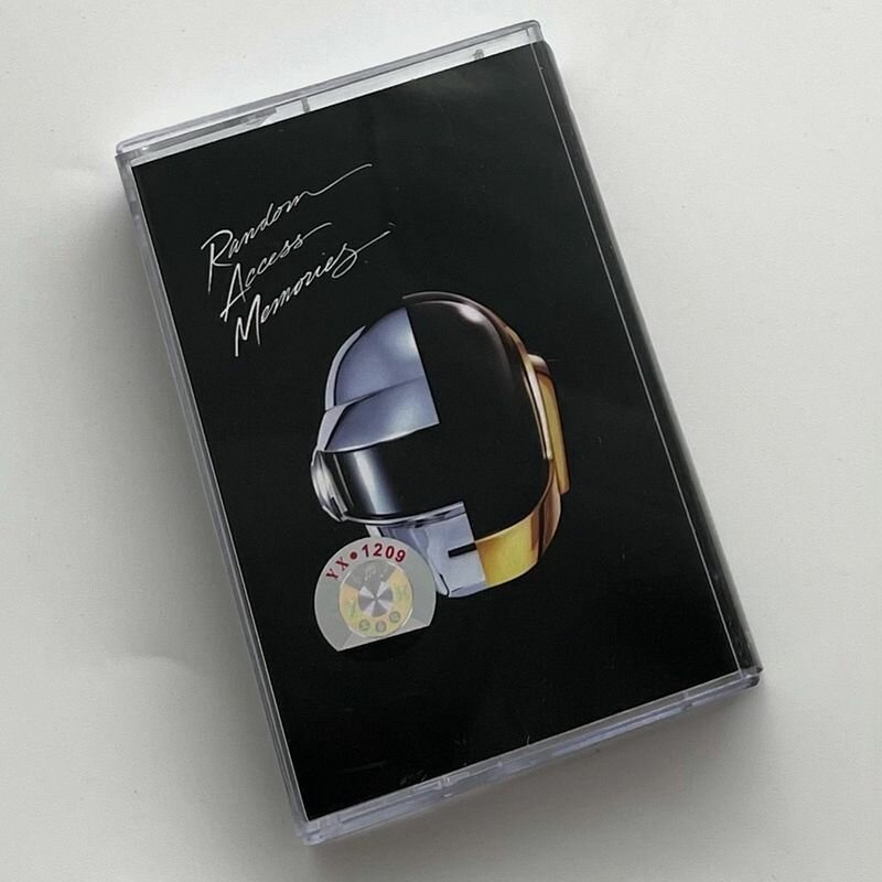 Daft Punk (Random Access Memories) Кассета аудиокассета музыкальная кассета альбом