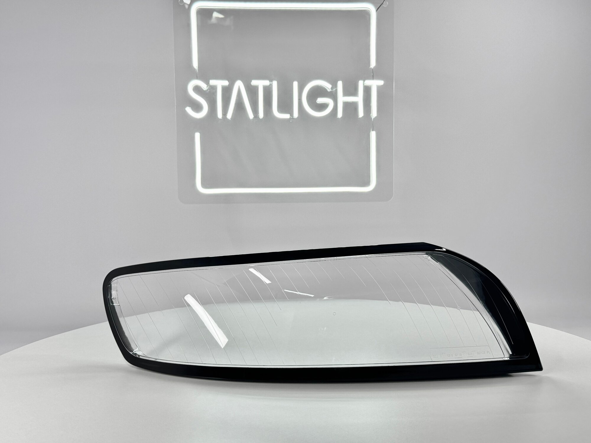 Правое стекло на Volvo S40 II Рестайлинг 2007-2012