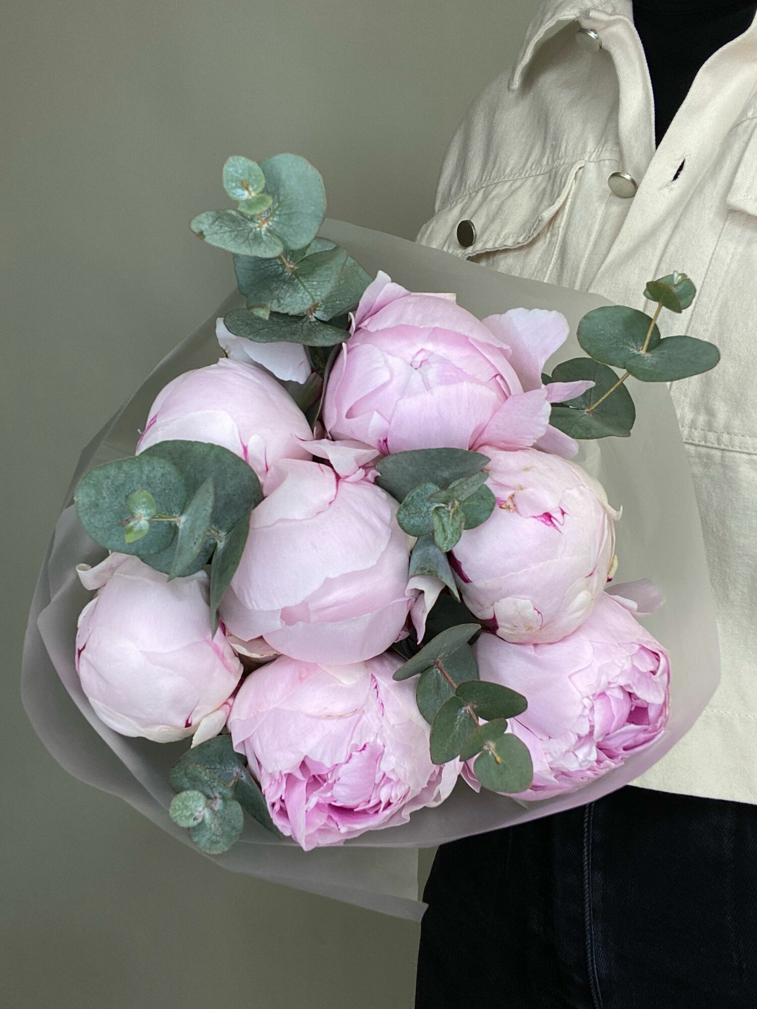 Букет пионов