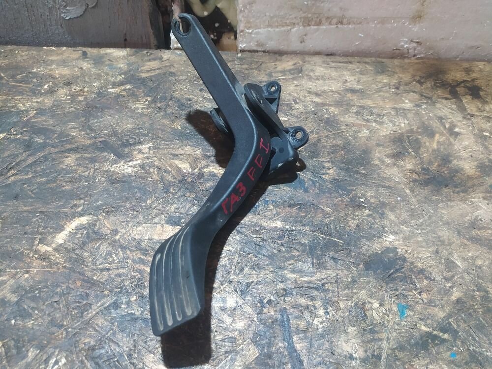 Педаль газа Ford Focus I (1998 2004) Б/У с пробегом