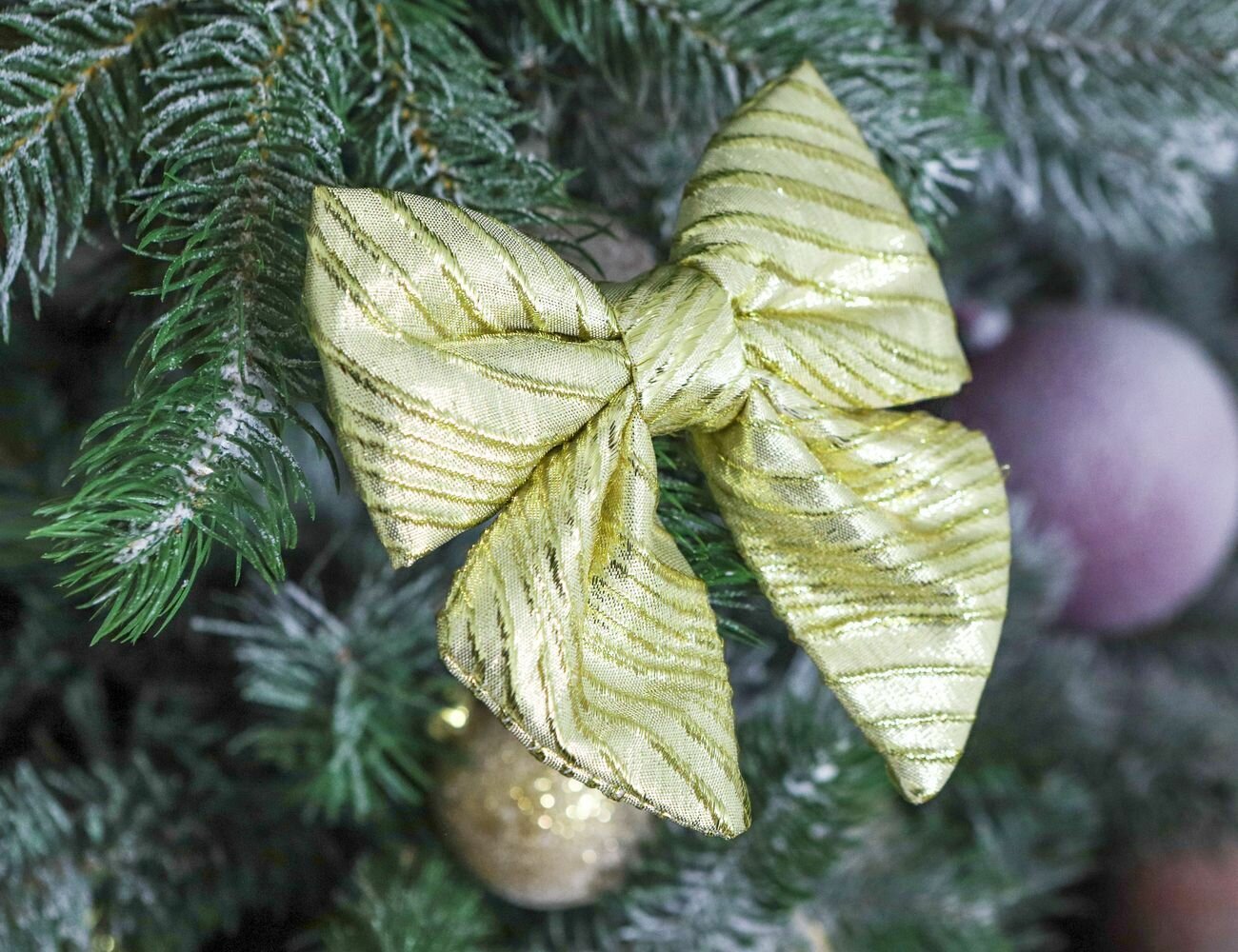 Бант для декорирования лючиано, золотой, 15х13 см, Дю Эссе Кристмас (Due Esse Christmas) XNA24003671