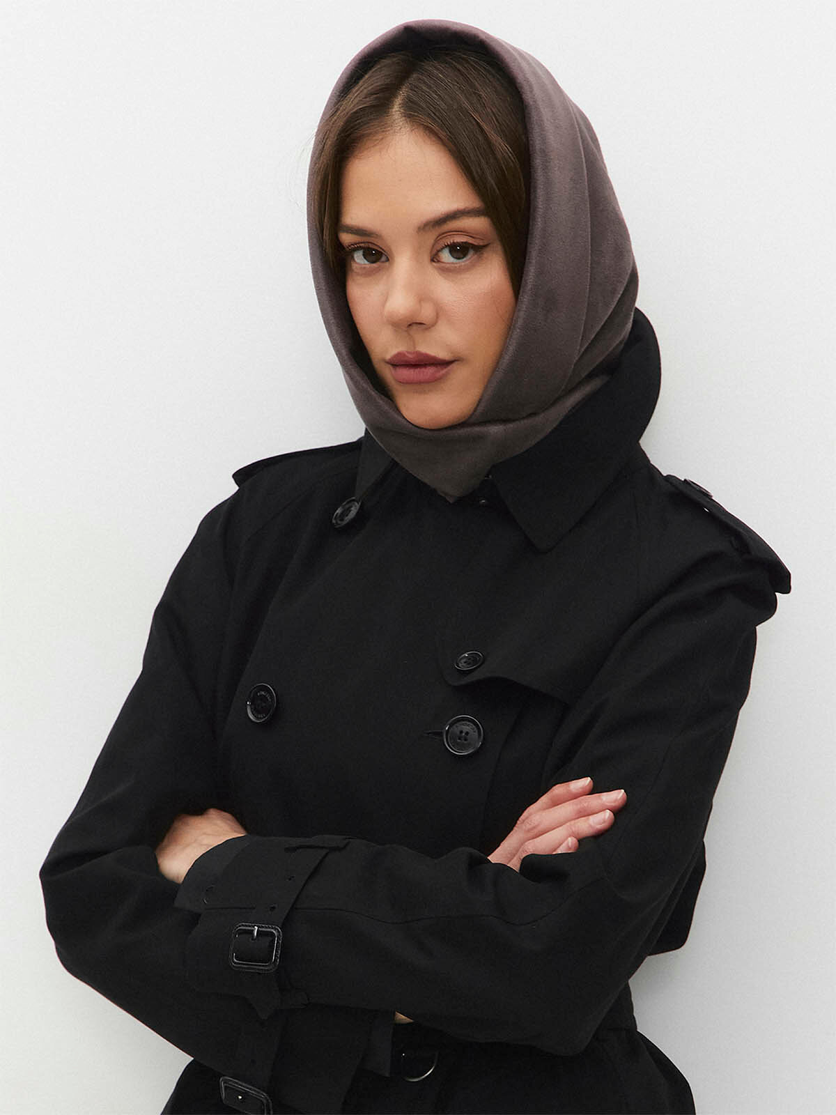 Косынка замшевая для женщин