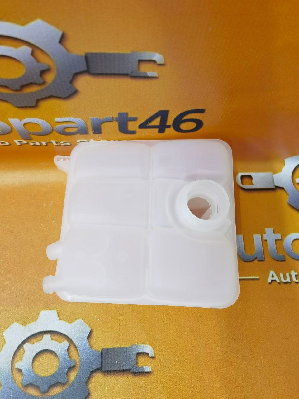 Расширительный бачок Форд Фокус 3 Ford Focus 3 бачок