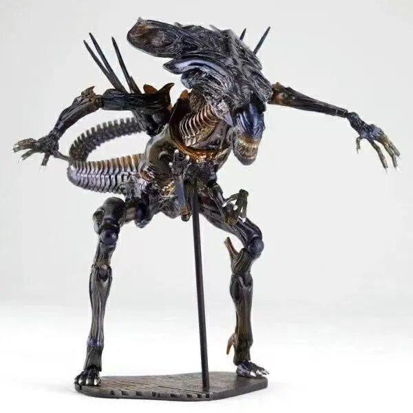 Фигурка Alien Queen NECA 18cm модель Чужой Квин из серии фильмов — фото 1