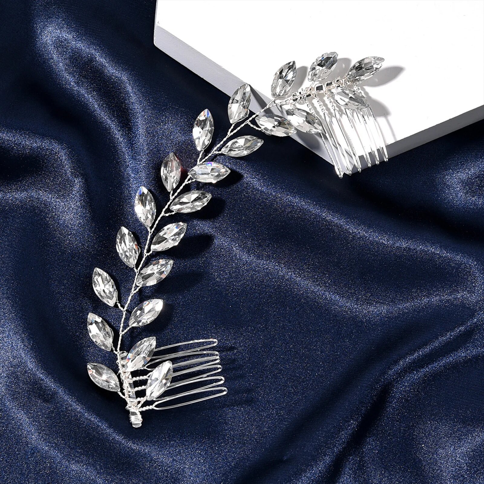 Серебряный цветочный гребень для волос OPASKAS Серебряный, style 20