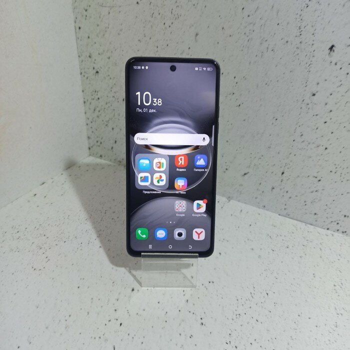 Смартфон Tecno SPARK 30 8/128 Черный