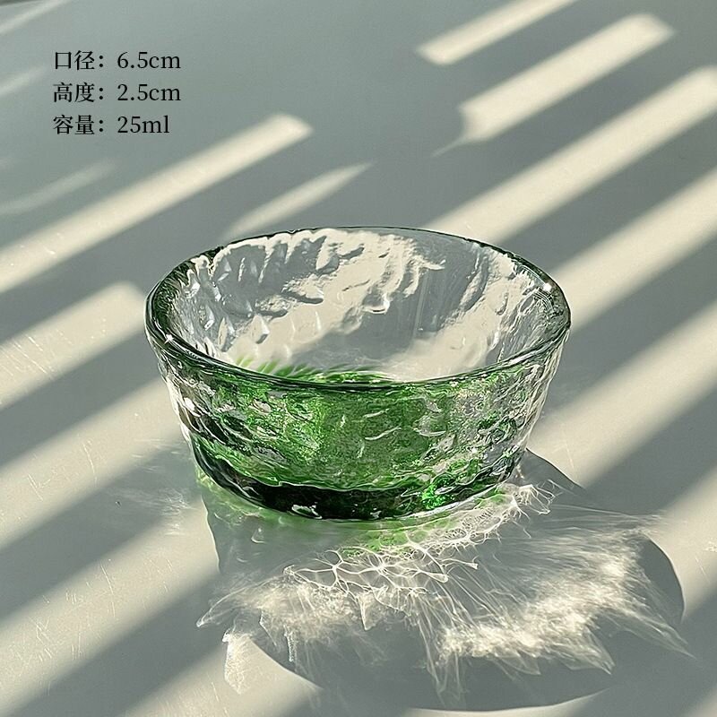 Набор бокалов Яркий набор из 9 разноцветных стеклянных рюмок для саке и ликера