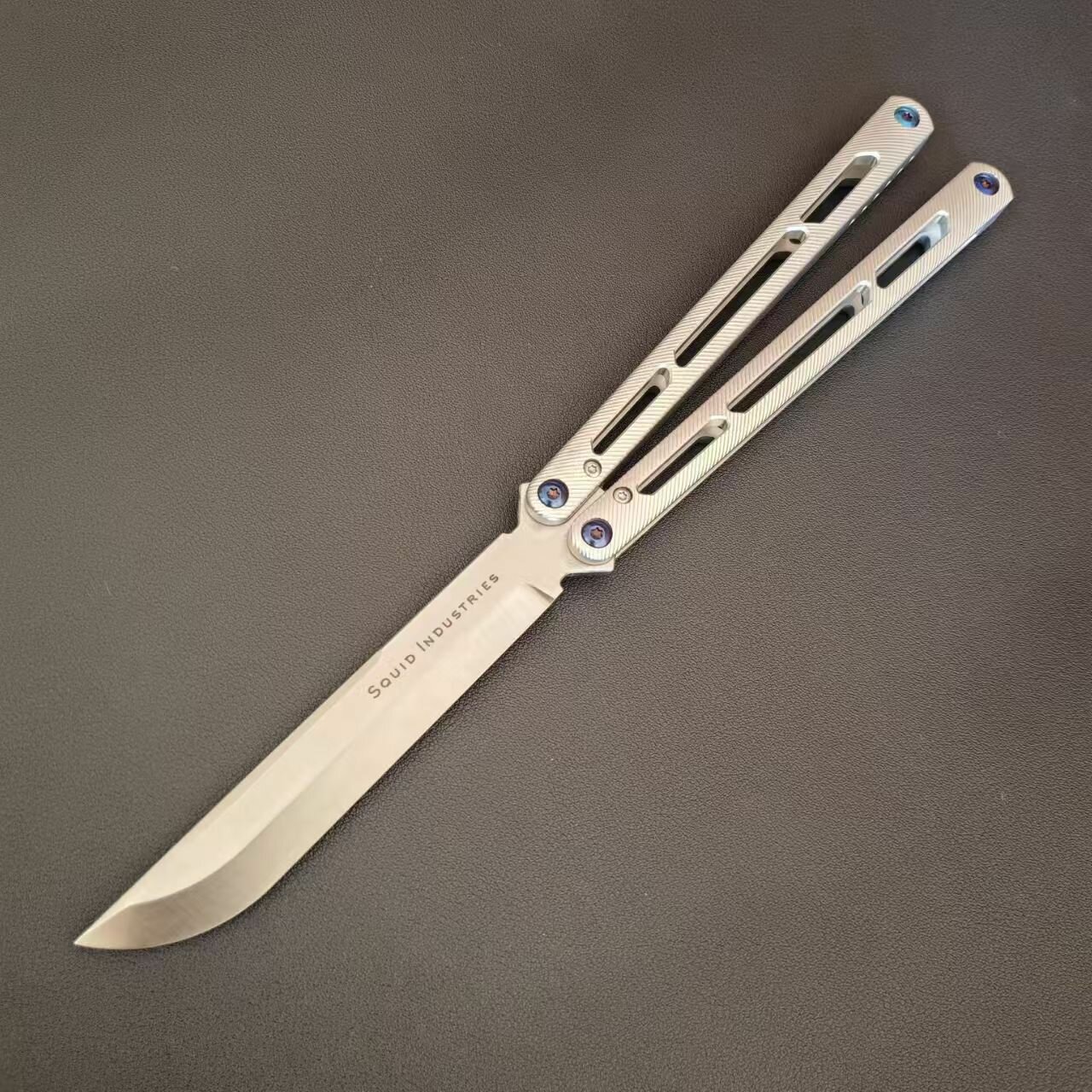 Новый уличный бабочка-нож Haiyan Yangjiang Tsunami, стандартный алюминиевый сплав, цельная ручка, многофункциональная игрушка без лезвия