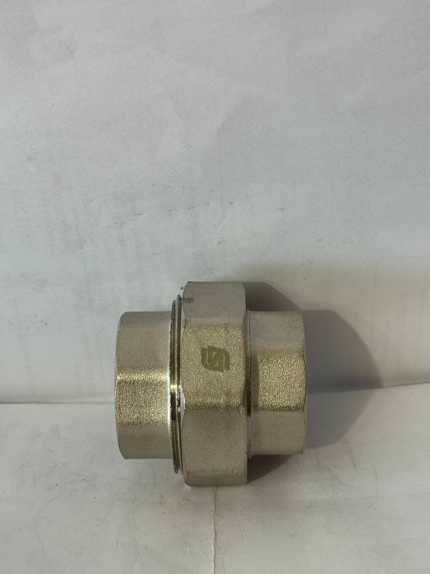 Американка, 1 дюйм, внутренний-внутренняя резьба