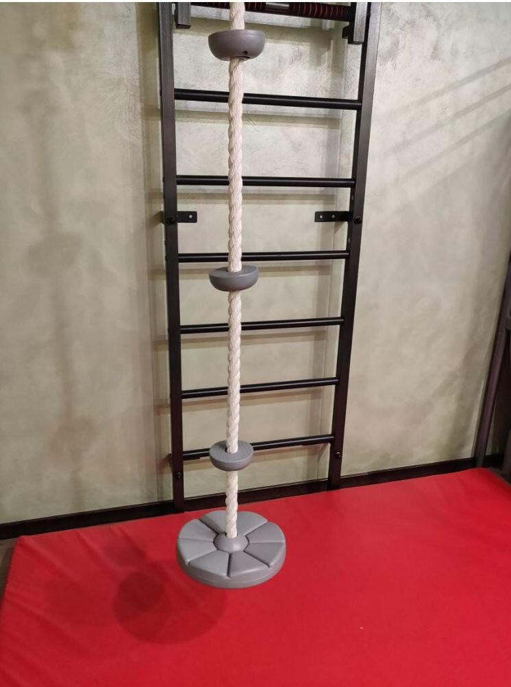 Канат с упорами и тарзанкой