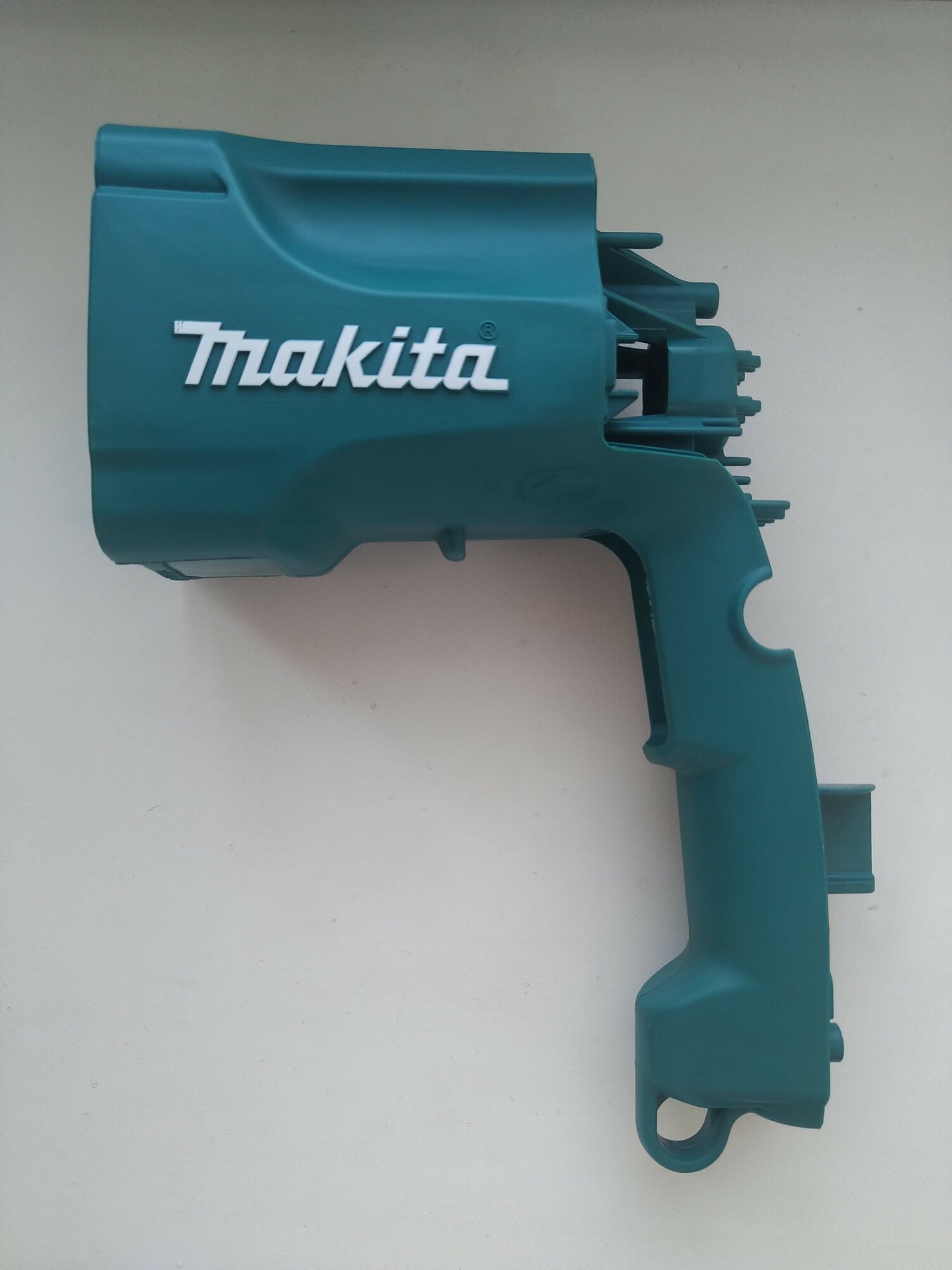 Корпус двигателя (оригинал) для перфоратора MAKITA HR2450, HR2450T, HR2440, HR2020