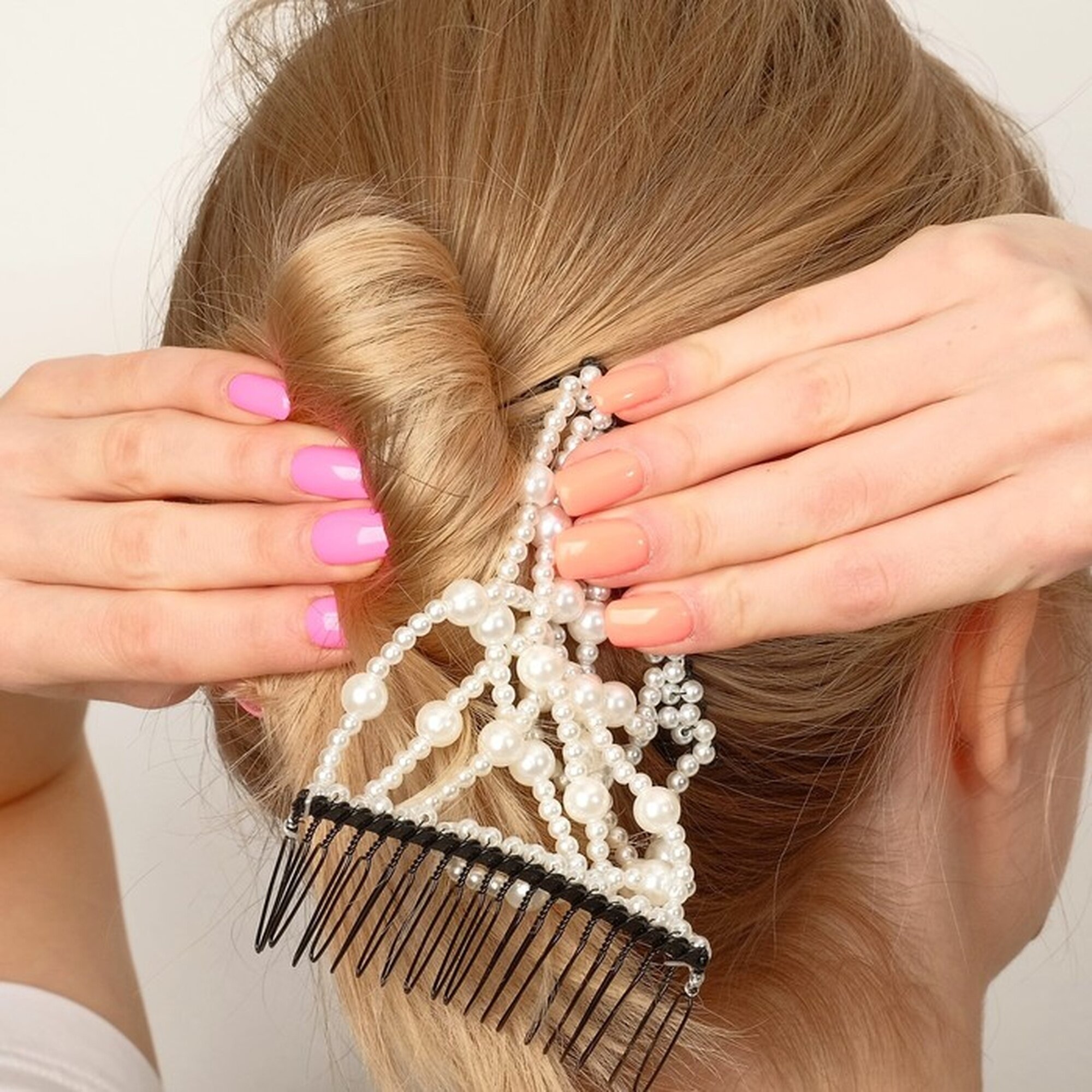 Зажим для волос Сима-ленд "Жемчужная сетка", металл, пластик, белый